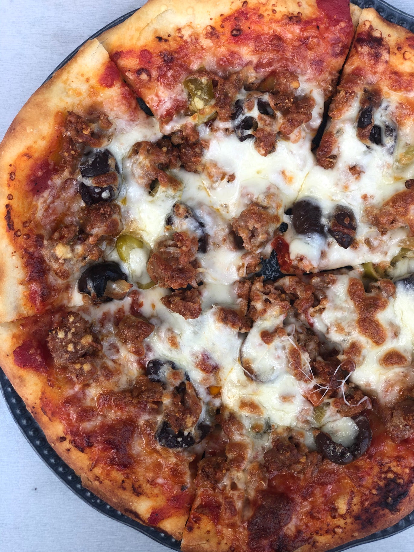 Colosseo Pizza – La Roma Gourmet Shoppe